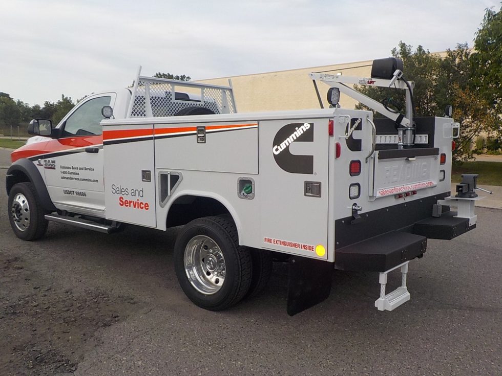 Service and Utility Truck Body Cranes - Spitzlift Manufacturing
